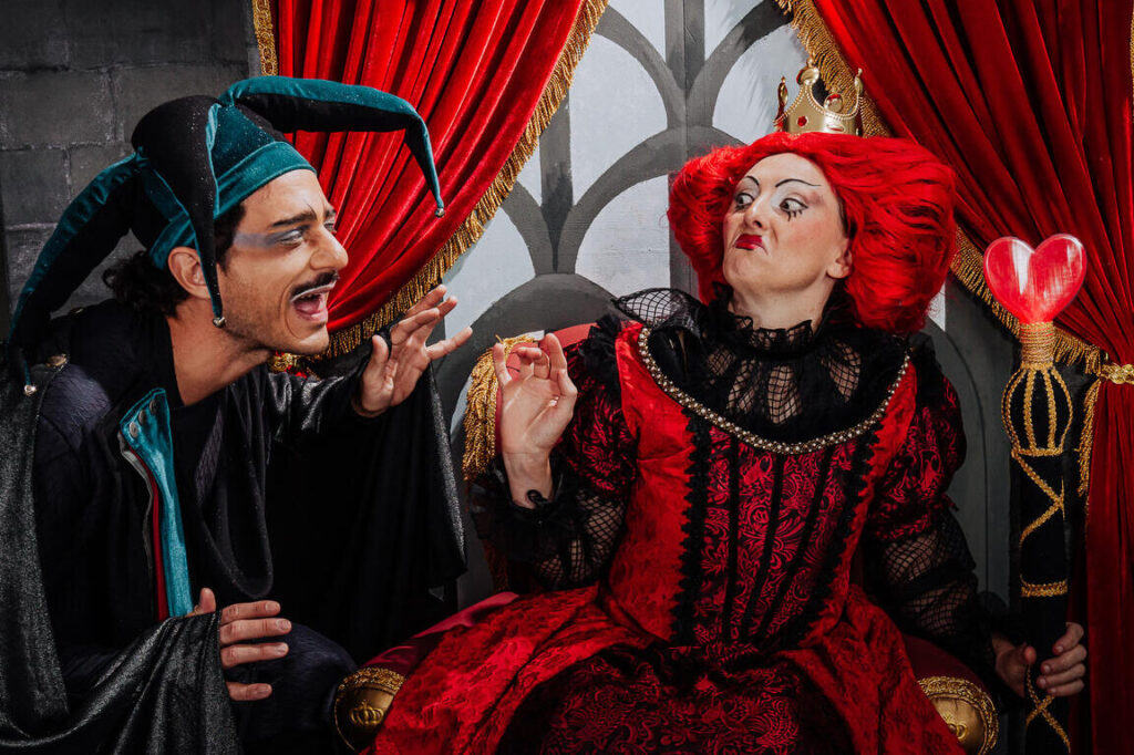 Exemplo de Roteiro de Peça Teatral: Inspire-se para criar sua próxima ...